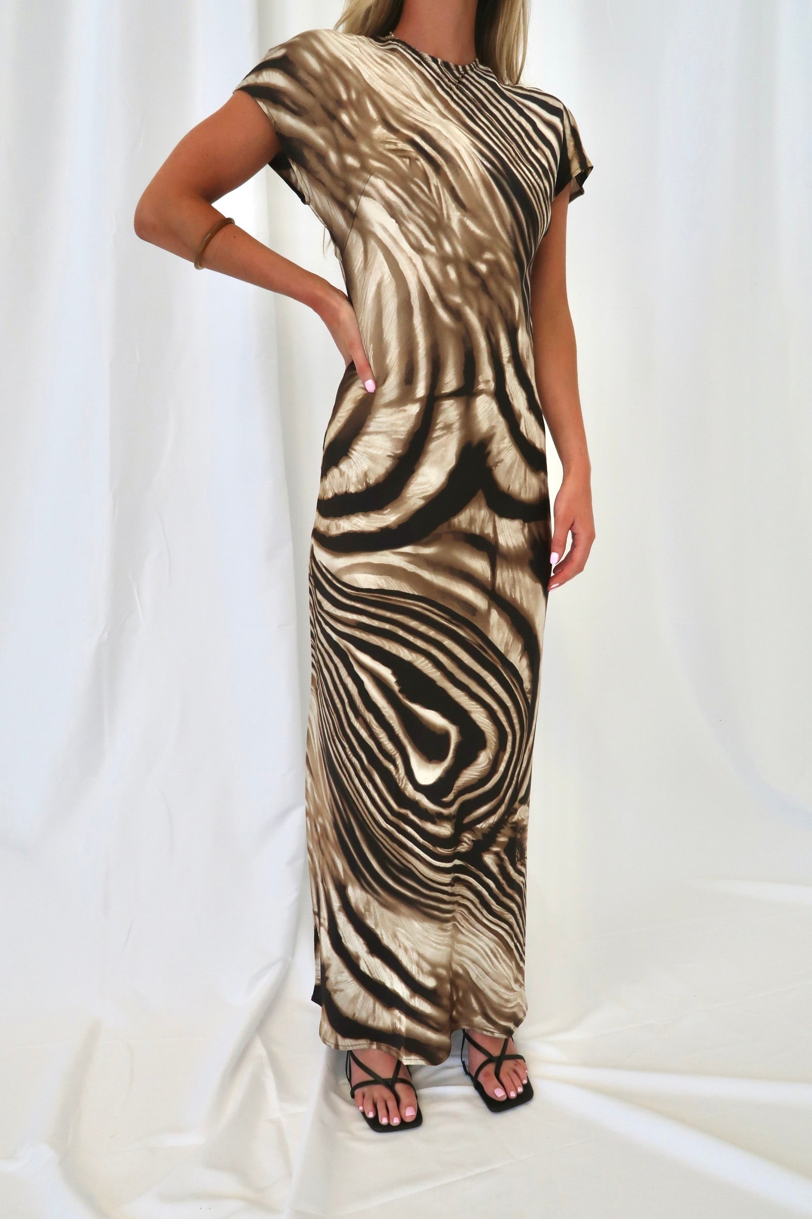 MARCO DRESS – THE FRONT ROW